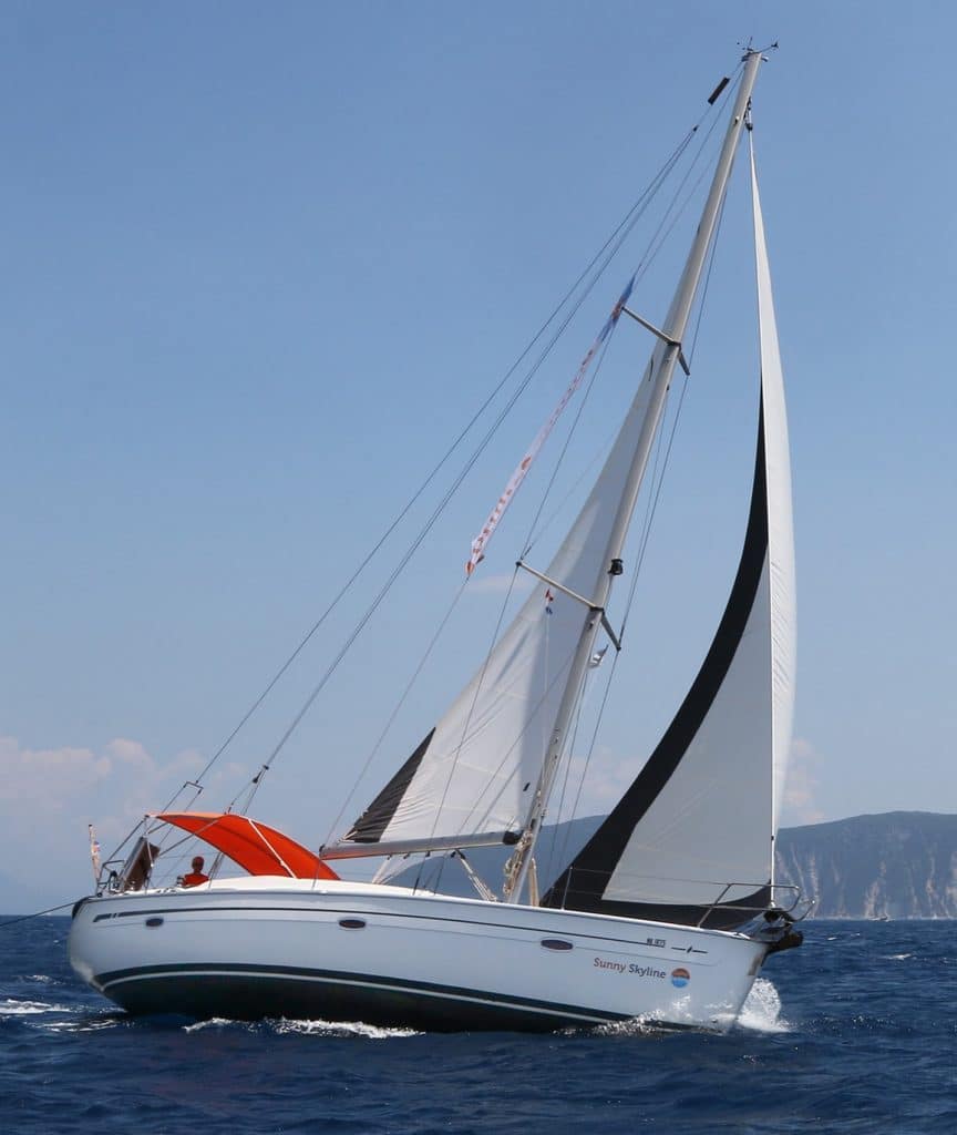 Bavaria 39 - Sunny Sailing